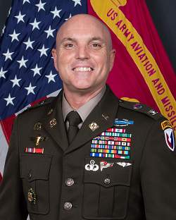 Letterkenny Army Depot > Leaders > Commander